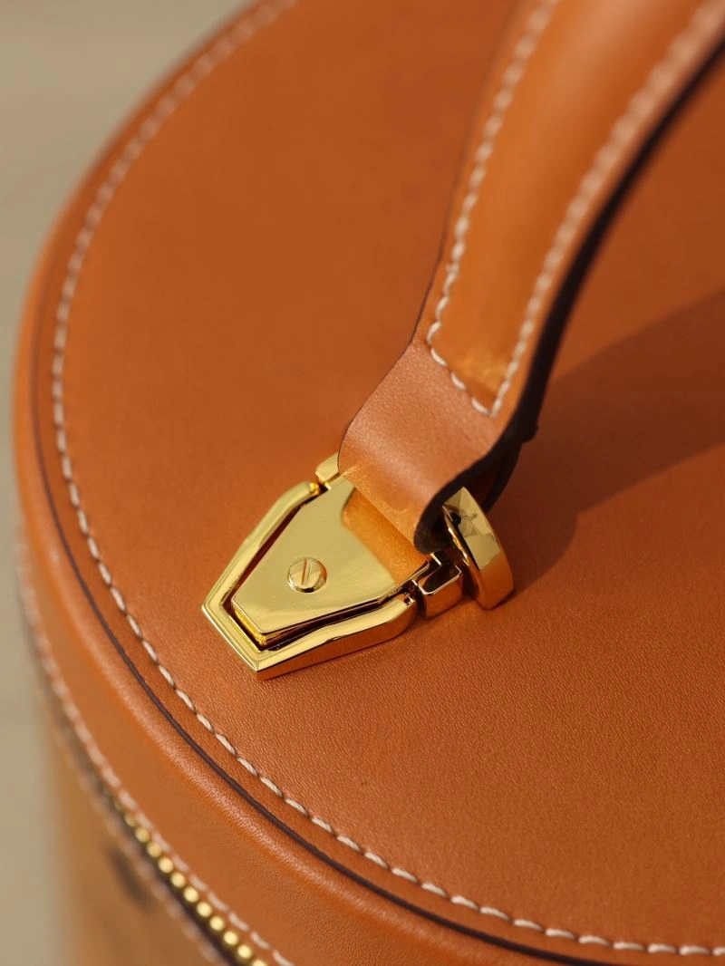Top match MCM Bucket Bags