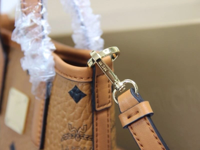 Top match MCM Bucket Bags