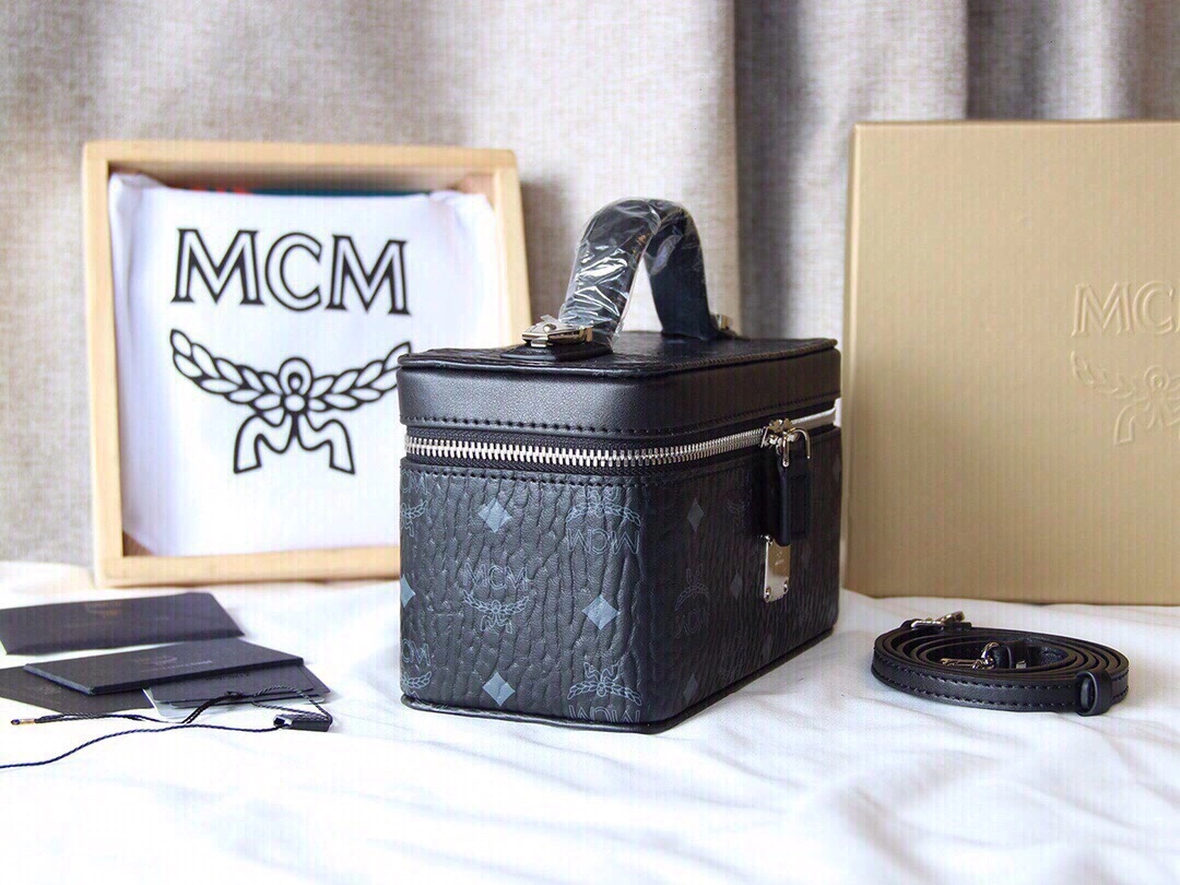 Brand-original MCM Cosmetic Bags