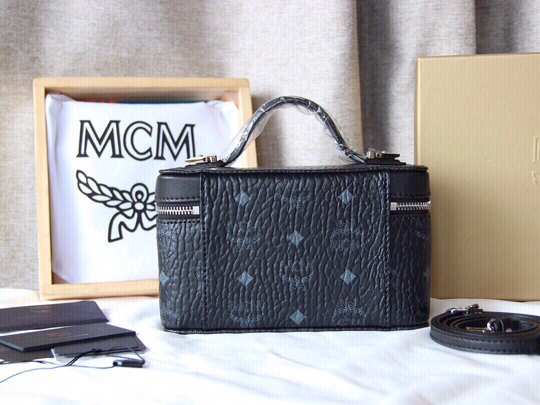 Brand-original MCM Cosmetic Bags