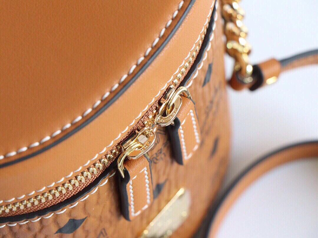 Cut-rate MCM Cosmetic Bags