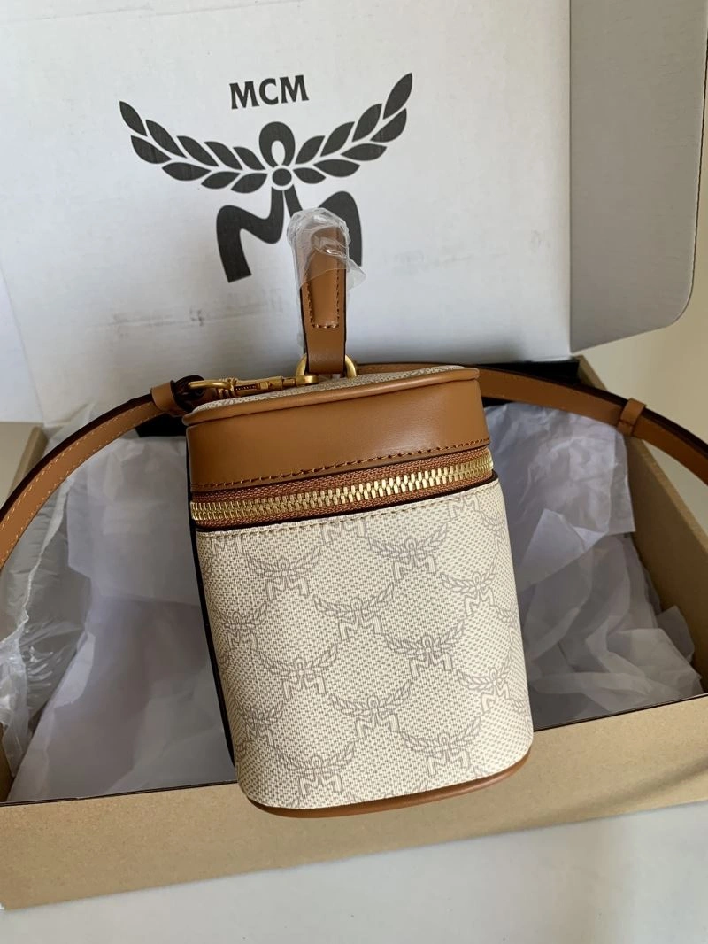Low-cost MCM Cosmetic Bags