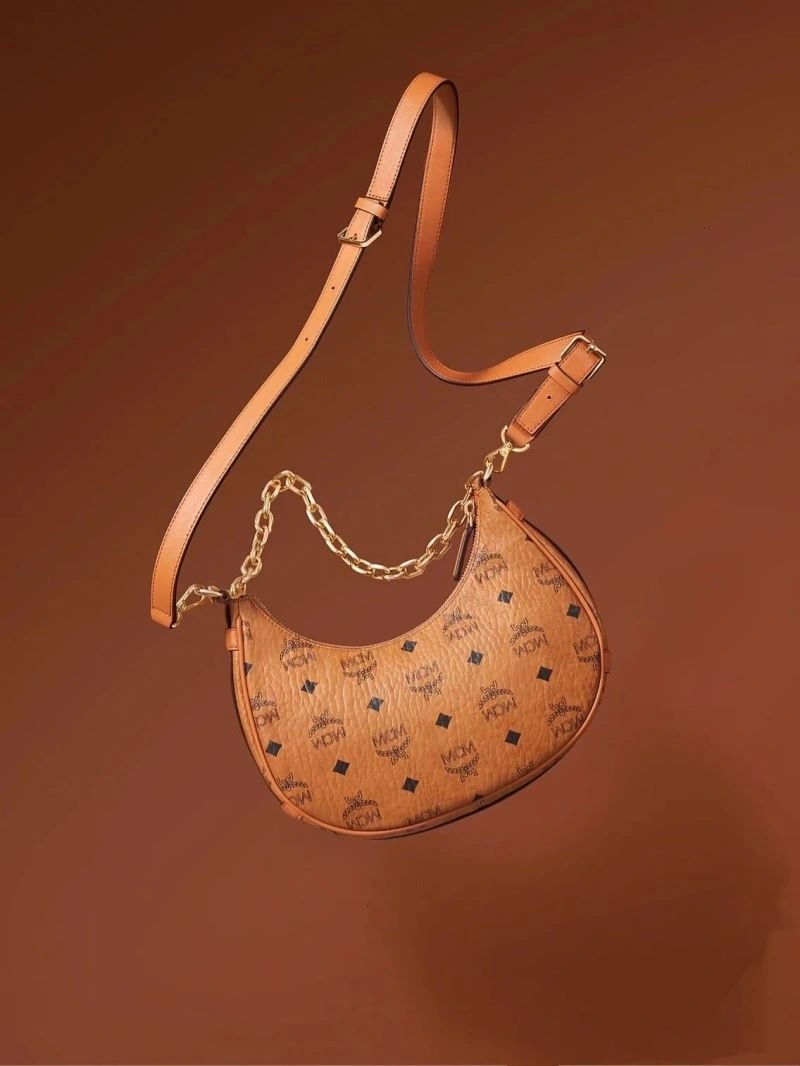 Low-cost MCM Hobo Bags