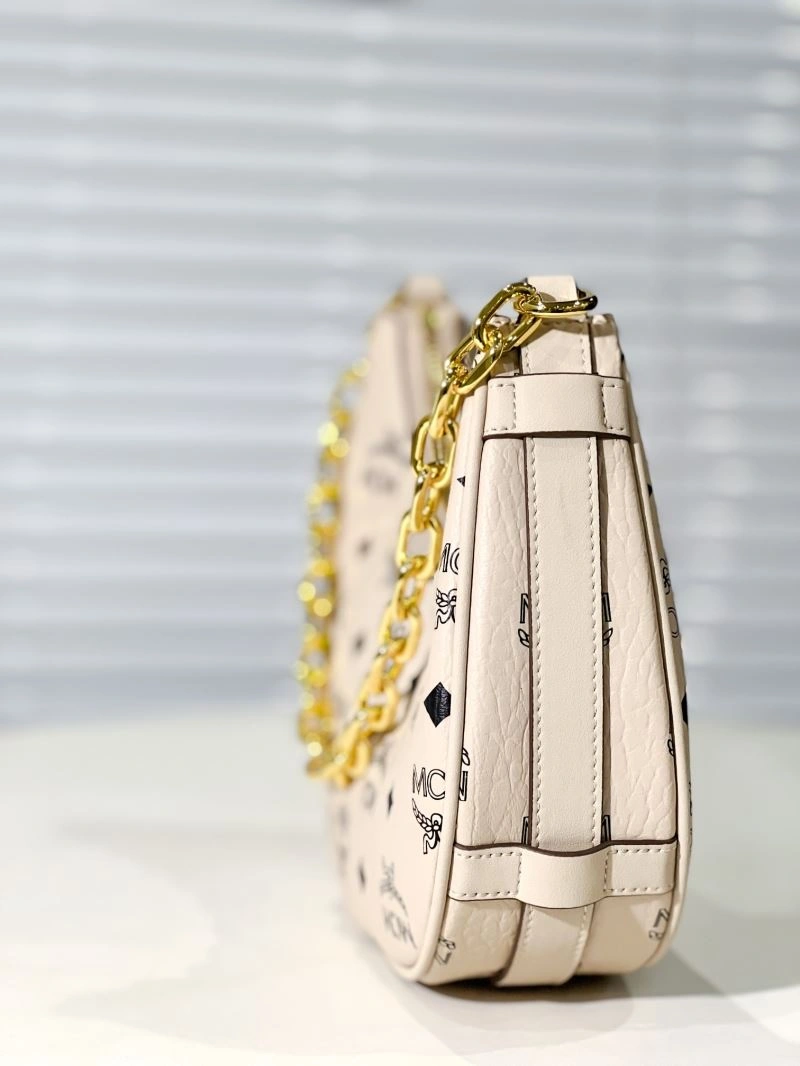 Accurate model MCM Hobo Bags