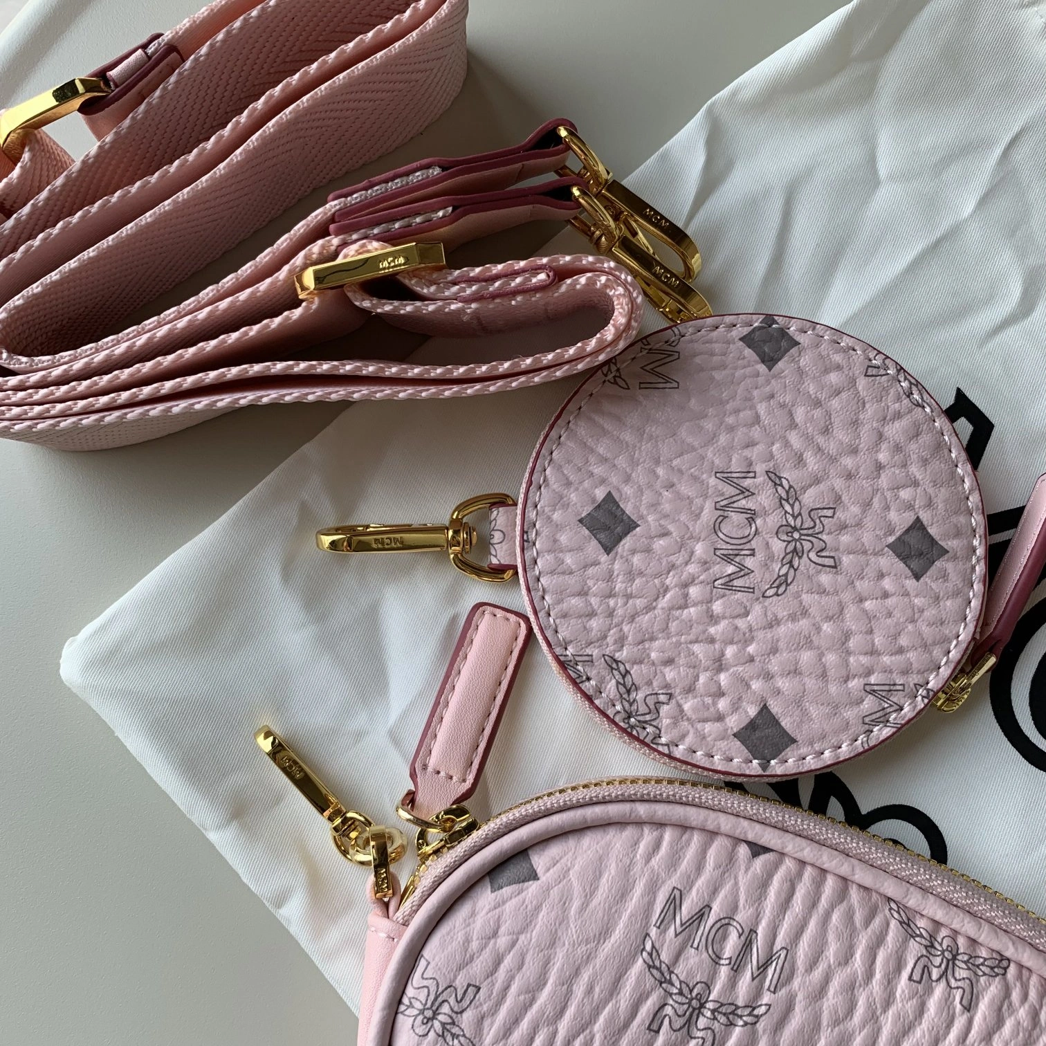 Low-cost MCM Round Bags