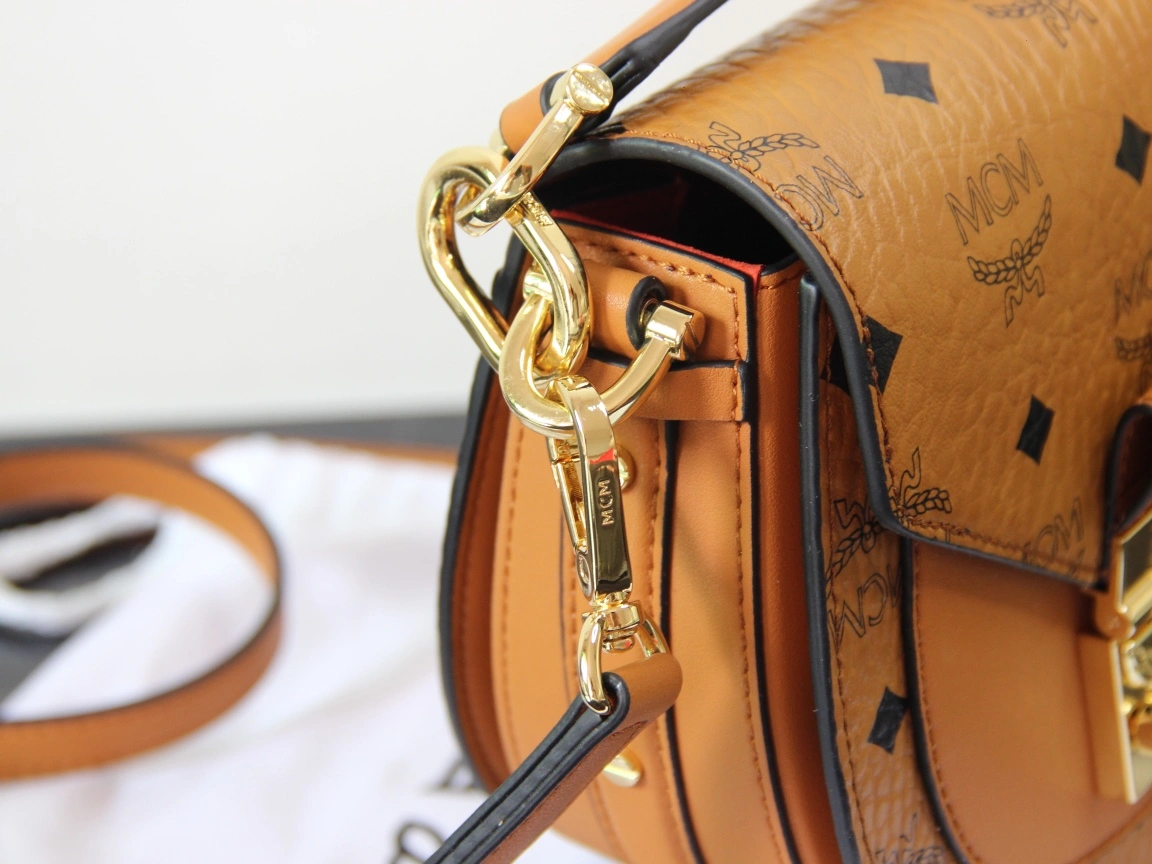 Top mirror MCM Satchel Bags