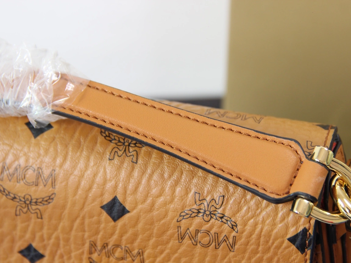 Top mirror MCM Satchel Bags