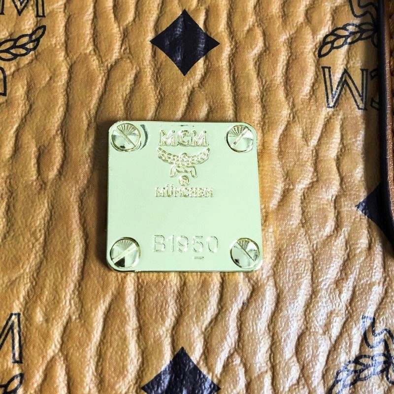 Brand-authenticated MCM Shopping Bags