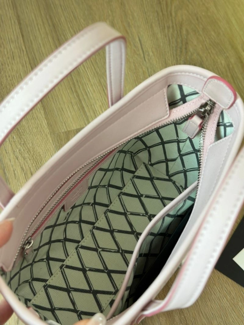 Inexpensive MCM Shopping Bags