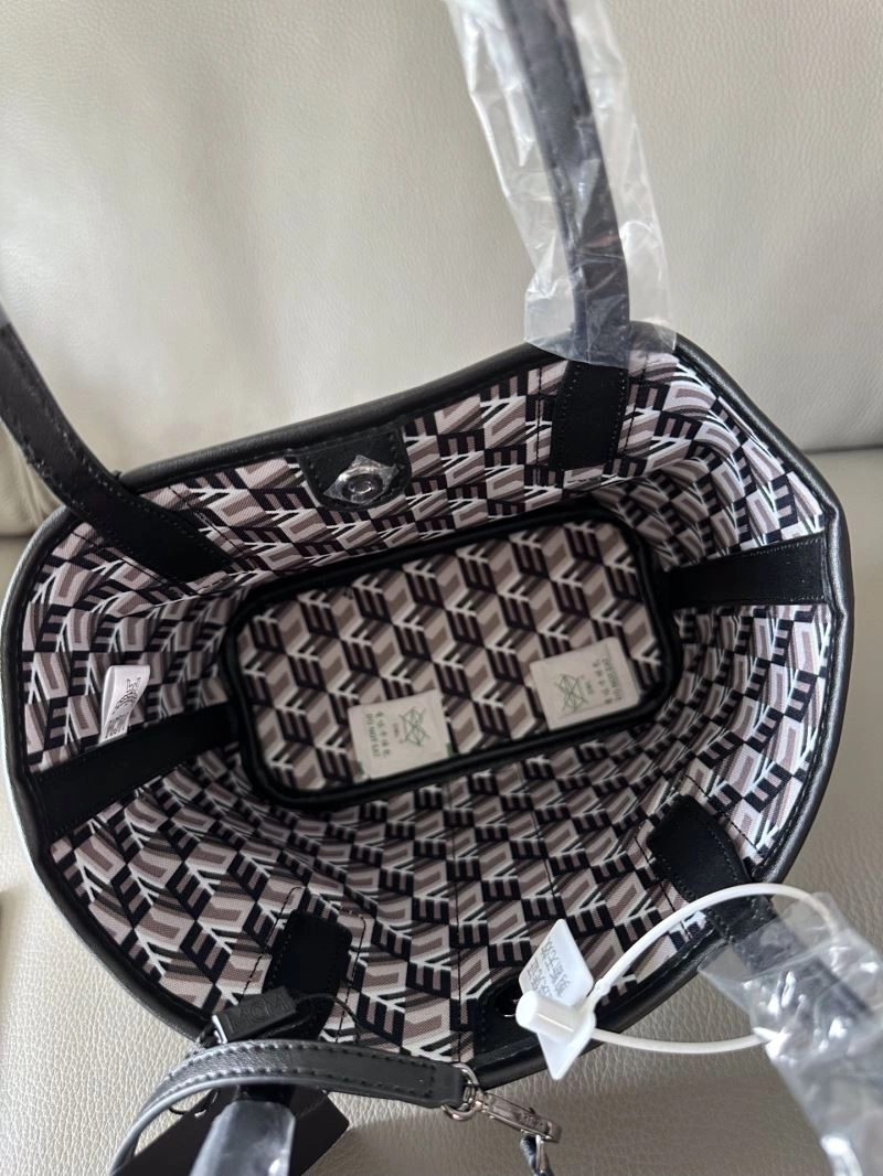 Top mirror MCM Shopping Bags