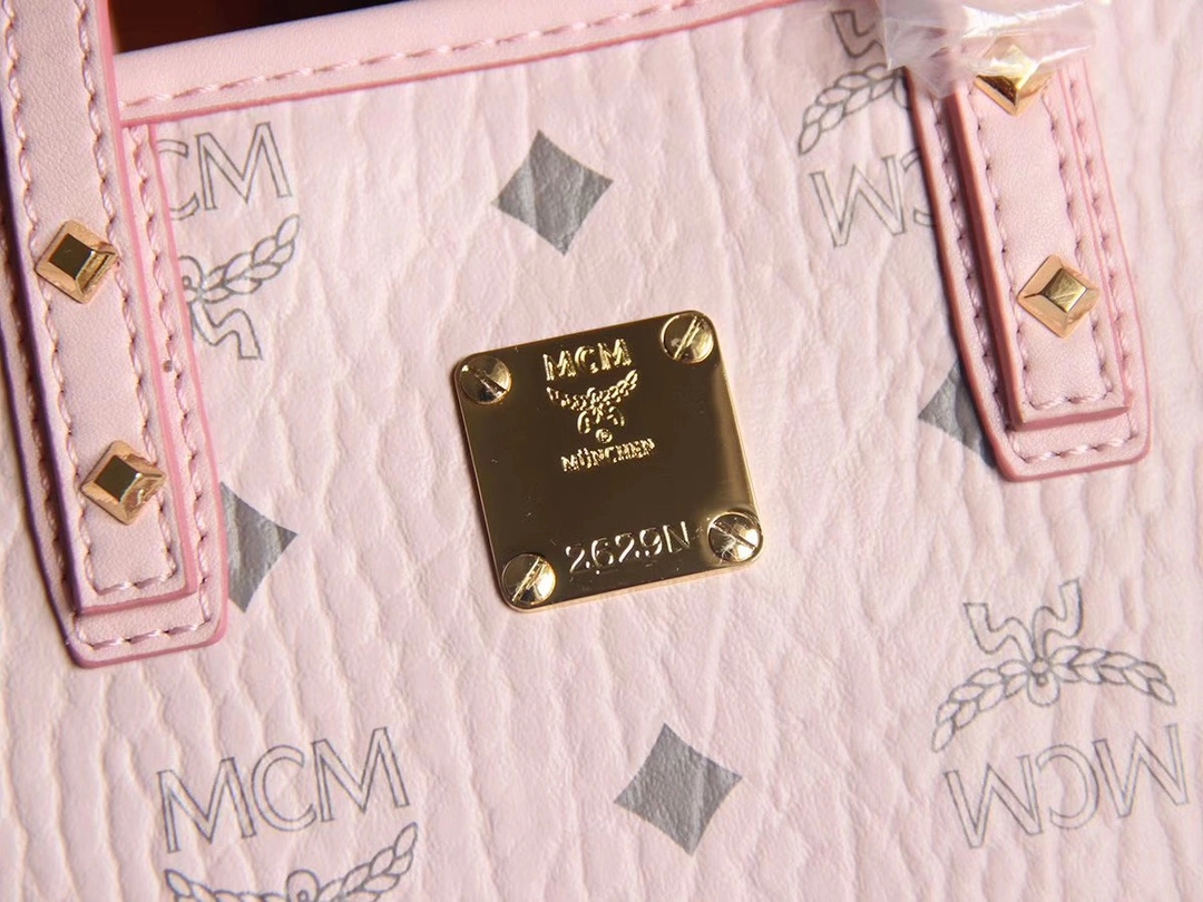 Inexpensive MCM Shopping Bags