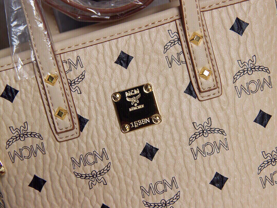 Reasonably priced MCM Shopping Bags