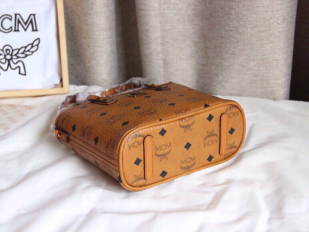 Affordable MCM Shopping Bags