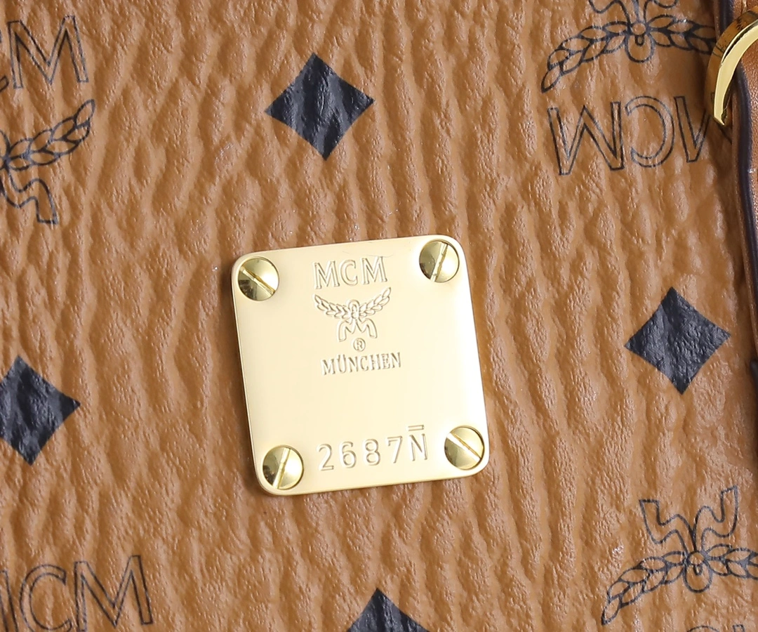 Mirror quality MCM Shopping Bags