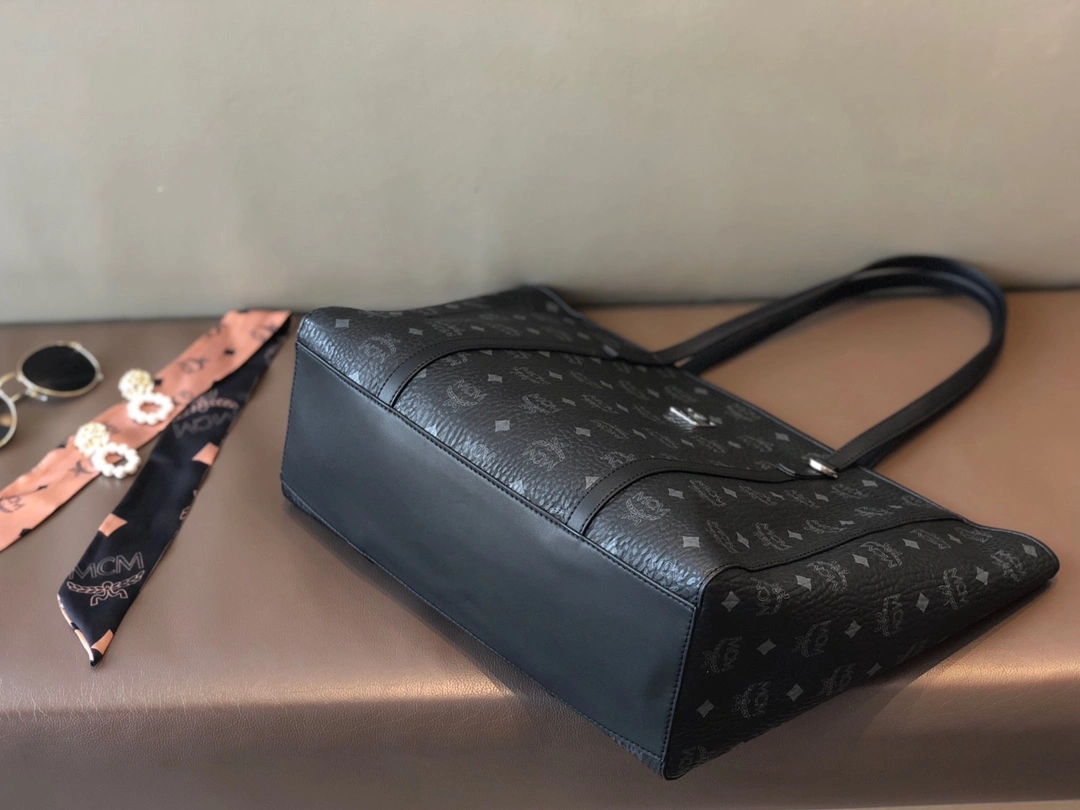 Reasonably priced MCM Shopping Bags