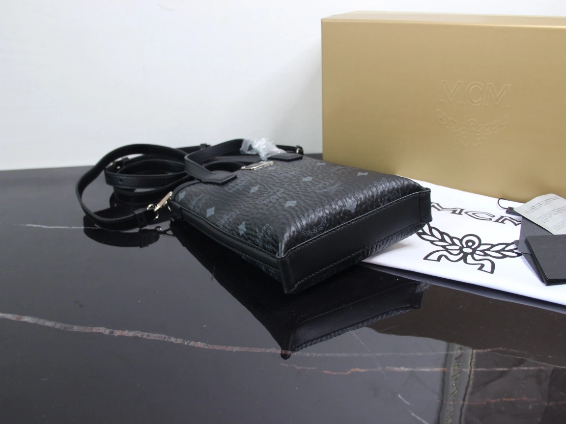 High accuracy MCM Shopping Bags