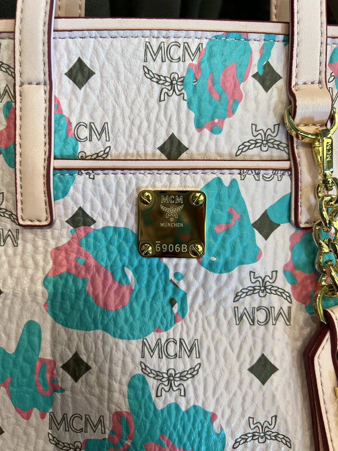 Top match MCM Shopping Bags
