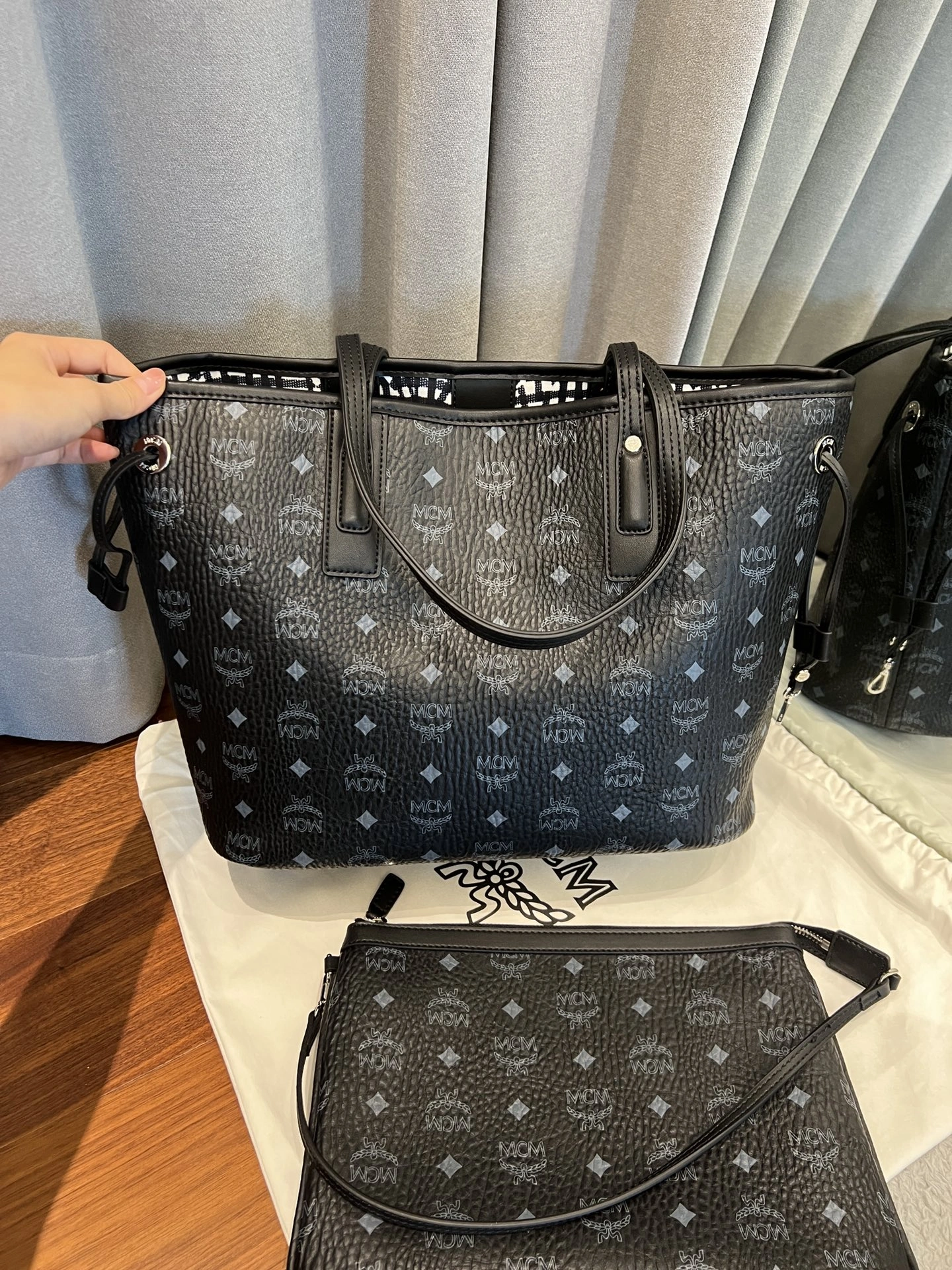 Reasonably priced MCM Shopping Bags