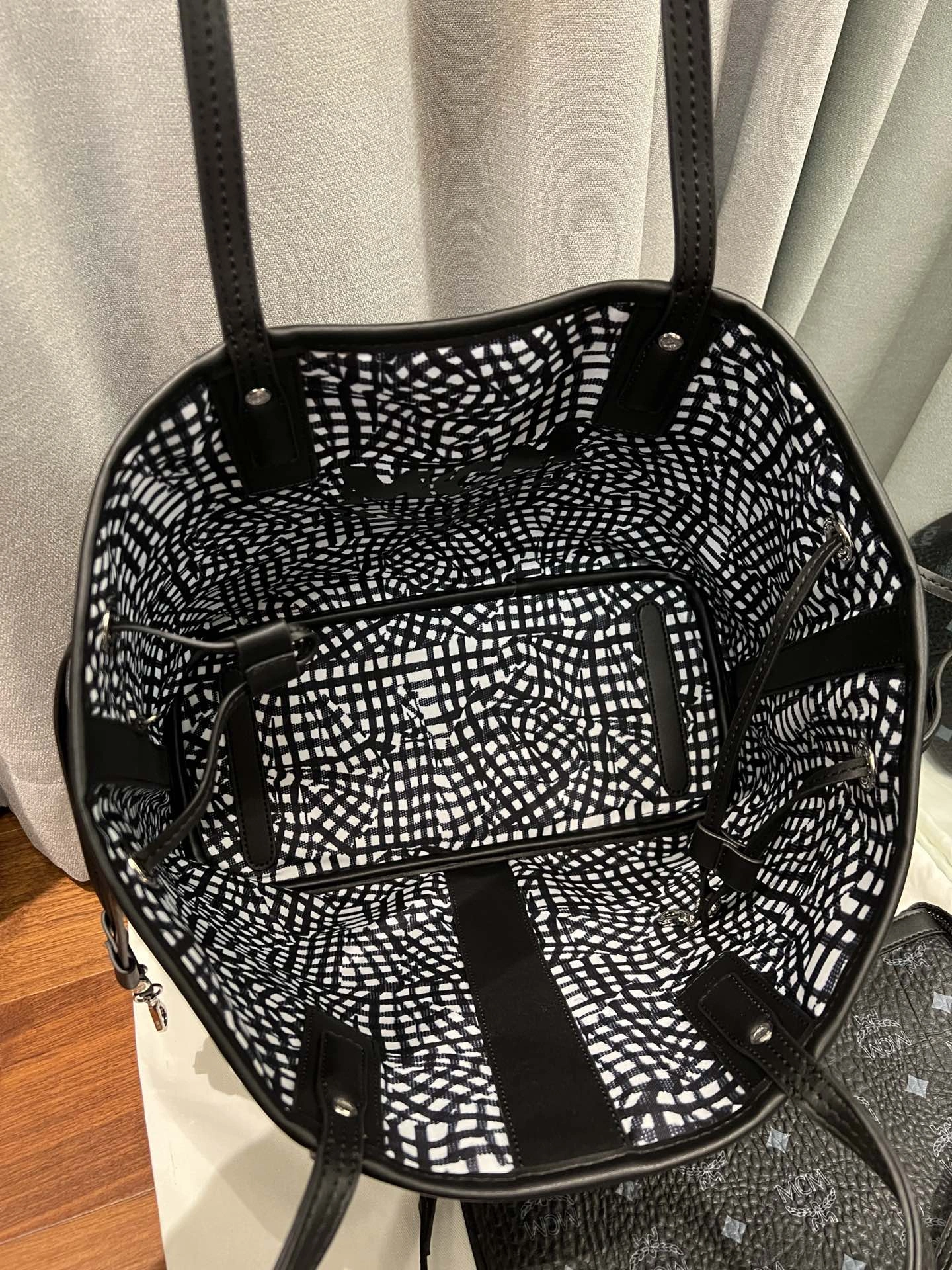 Reasonably priced MCM Shopping Bags