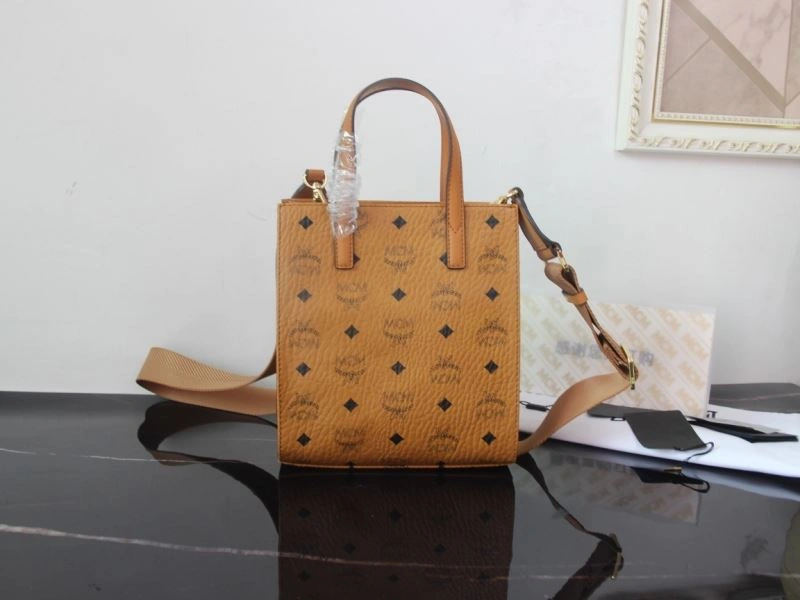 Accurate model MCM Shopping Bags
