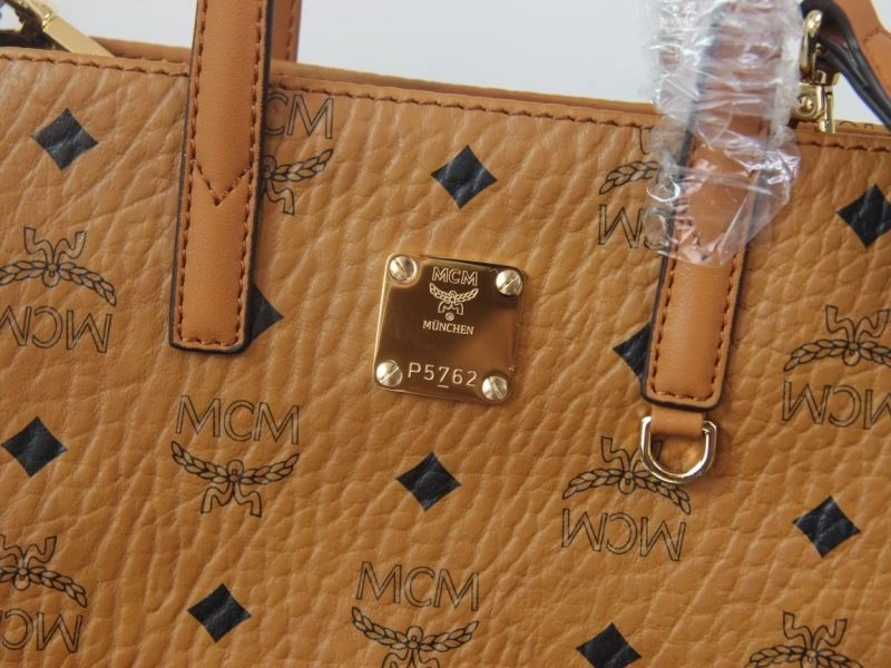 Accurate model MCM Shopping Bags