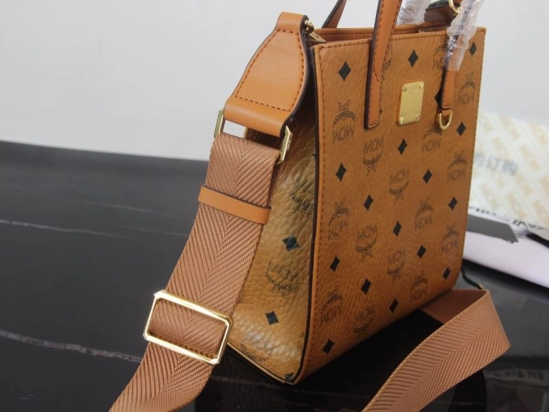 Accurate model MCM Shopping Bags