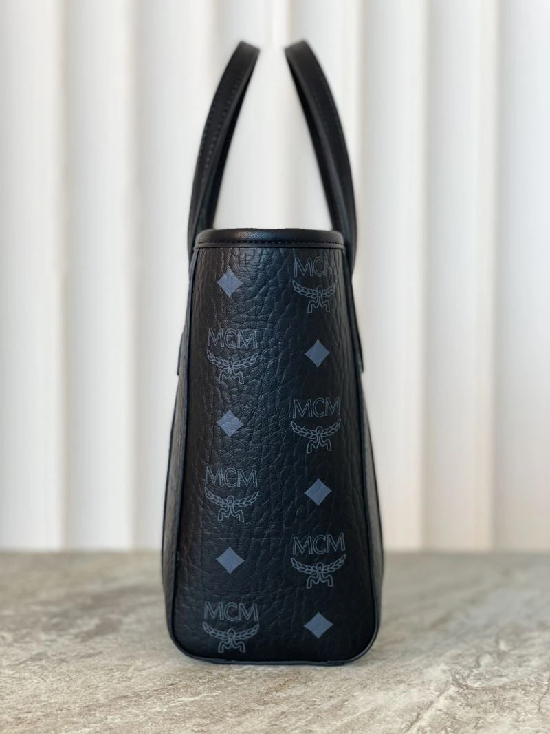 Accurate model MCM Shopping Bags