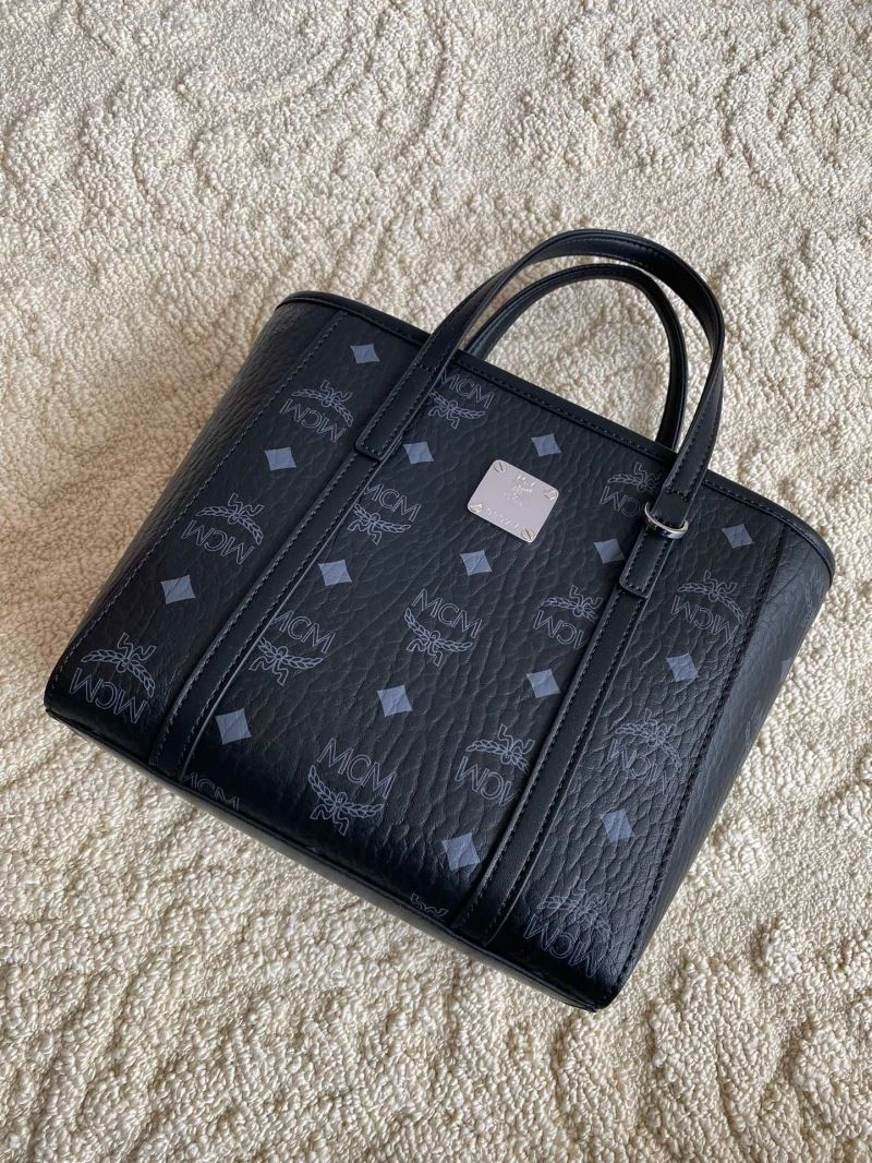 Accurate model MCM Shopping Bags
