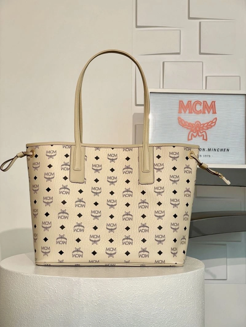 Inexpensive MCM Shopping Bags