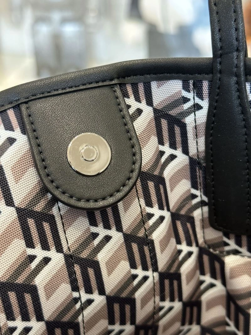 Cut-rate MCM Shopping Bags