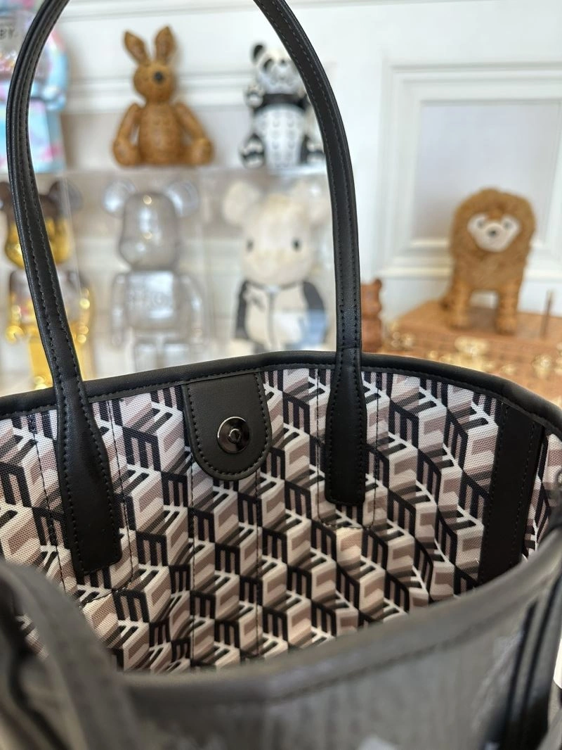 Cut-rate MCM Shopping Bags