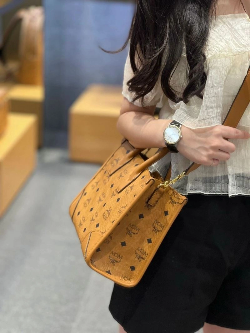 Cut-rate MCM Shopping Bags