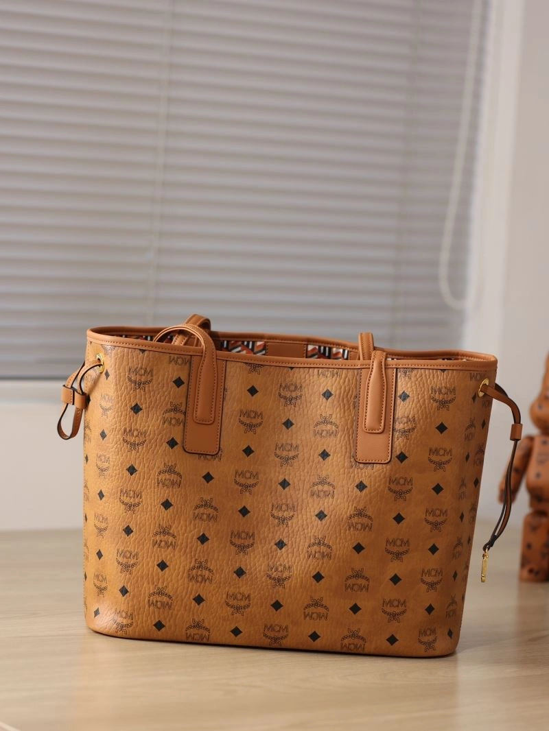 Top mirror MCM Shopping Bags