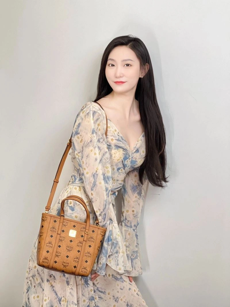 Mirror quality MCM Shopping Bags
