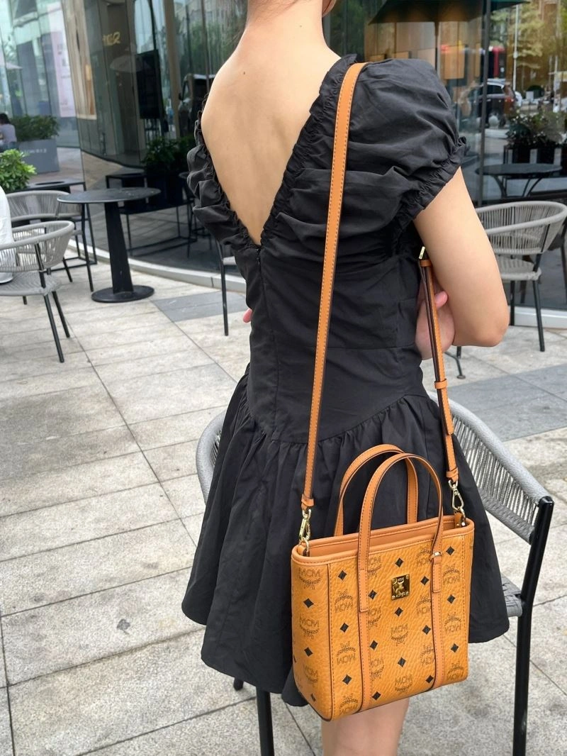 Mirror quality MCM Shopping Bags