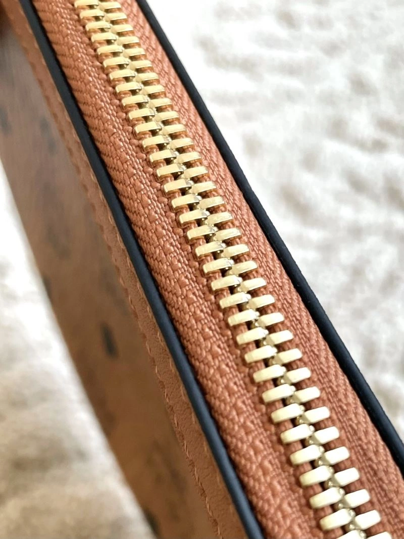Inexpensive MCM Shopping Bags