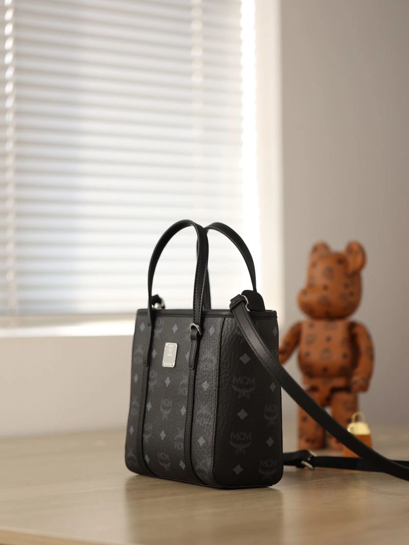 Accurate model MCM Shopping Bags