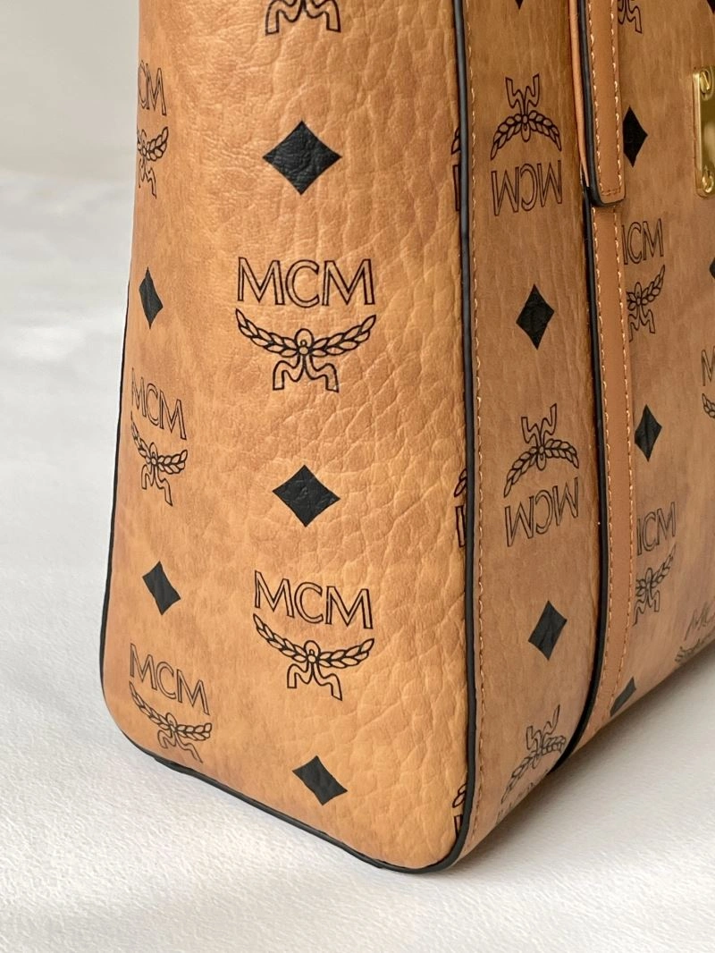 Brand-authenticated MCM Shopping Bags
