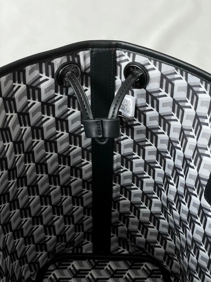 Inexpensive MCM Shopping Bags
