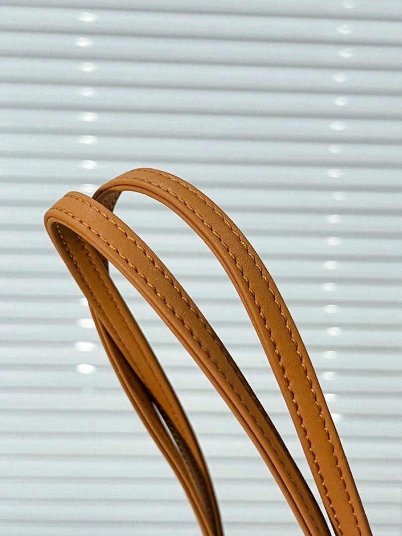 Bargain MCM Shopping Bags
