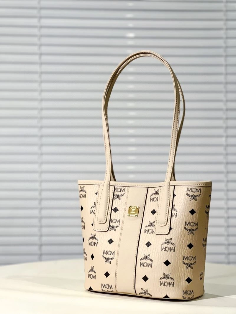 Bargain MCM Shopping Bags