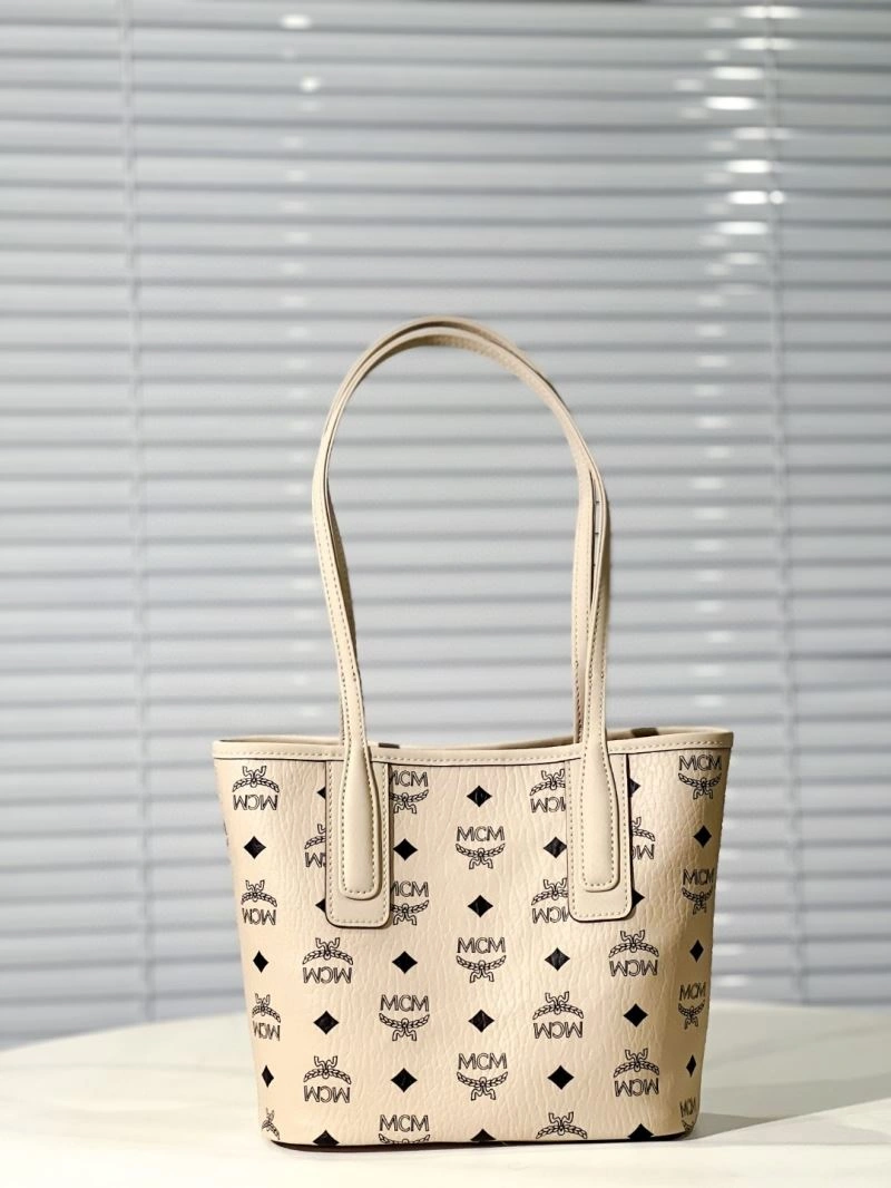 Bargain MCM Shopping Bags