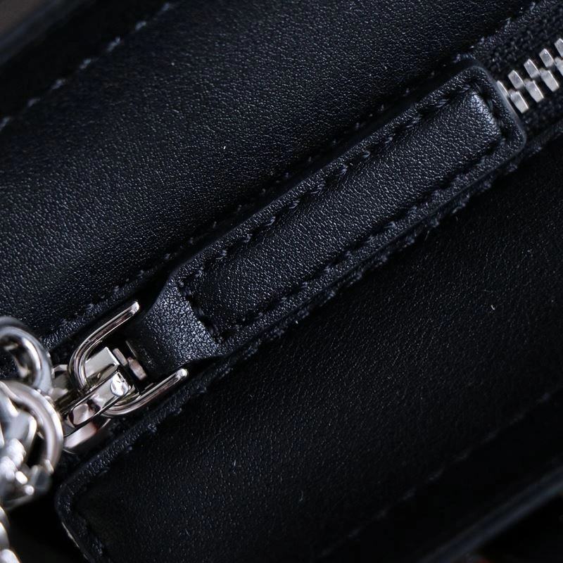 Inexpensive MCM Shopping Bags