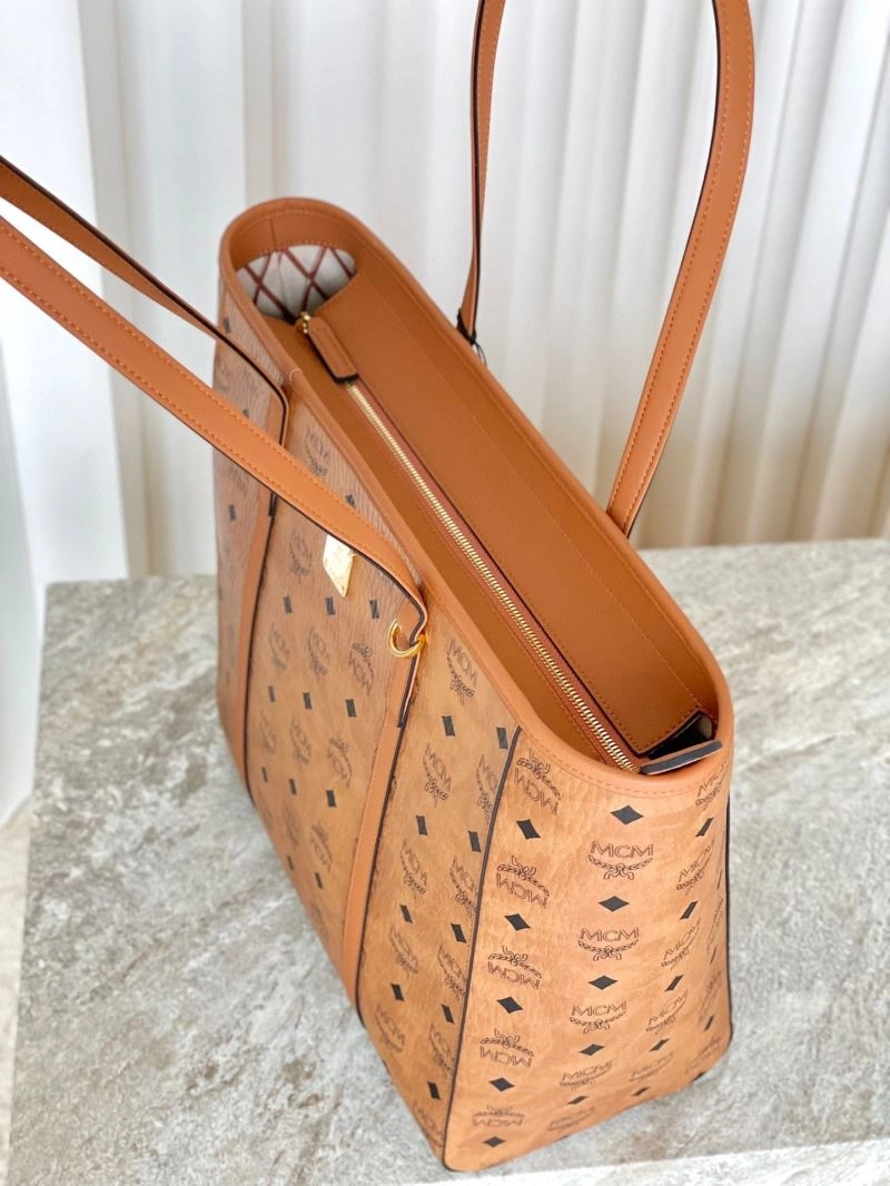 Accurate model MCM Shopping Bags