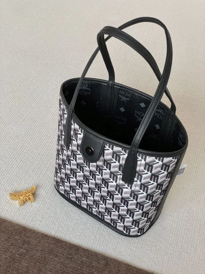 Top match MCM Shopping Bags