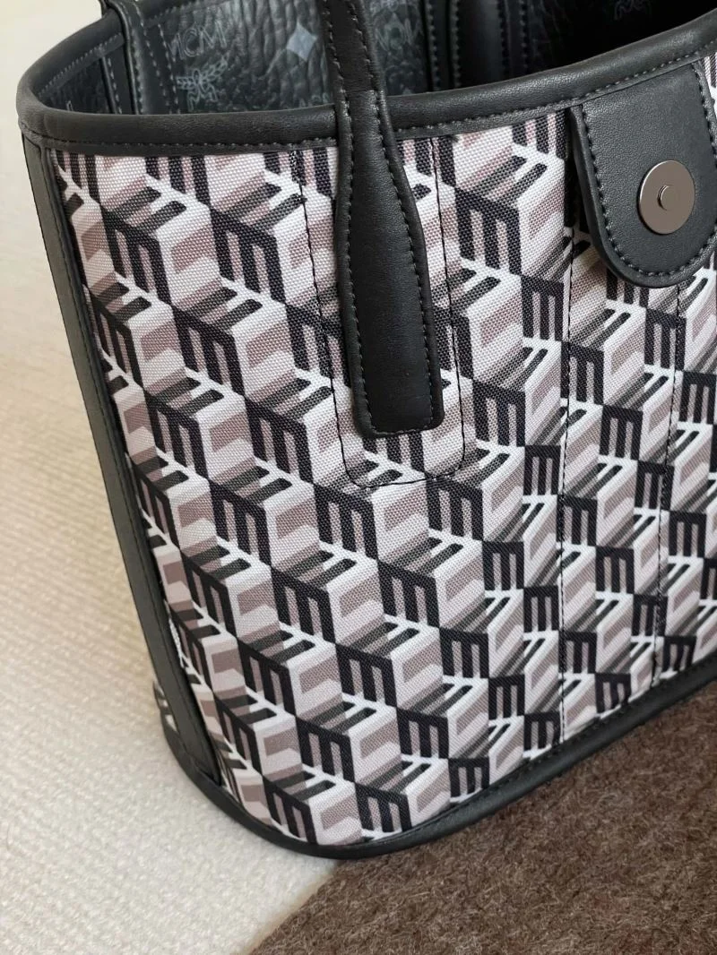 Top match MCM Shopping Bags