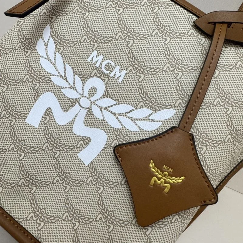 Brand-authenticated MCM Shopping Bags