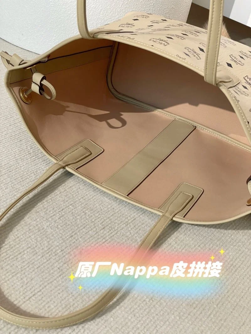 Top mirror MCM Shopping Bags