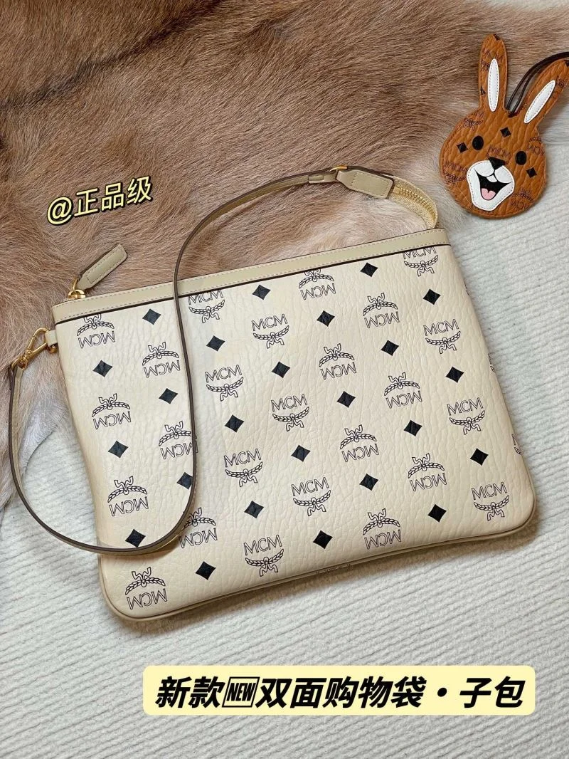 Top mirror MCM Shopping Bags