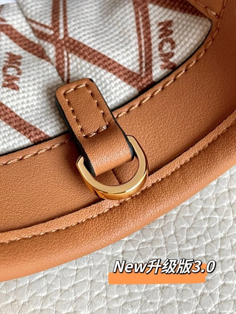 Bargain MCM Shopping Bags